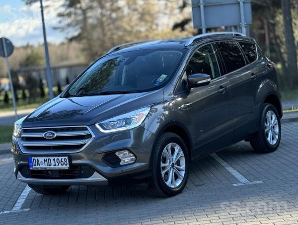 Pelēks Ford Kuga 2016 Jūrmala, ar dzinēja tilpumu 2.00 L un nobraukumu 0 tūkst. km par 9990 €, foto 2 vietnē AUTOMOTO.COM.LV