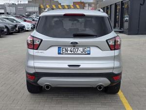 Grey Ford Kuga 2017 in Taurage, with an engine capacity of 2.00 L and mileage of 212 thousand km for 8900 €, photo 8 on AUTOMOTO.COM.LV