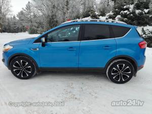 Pelēks Ford Kuga 2009 Paide, ar dzinēja tilpumu 2.00 L un nobraukumu 247 tūkst. km par 5990 €, foto 6 vietnē AUTOMOTO.COM.LV
