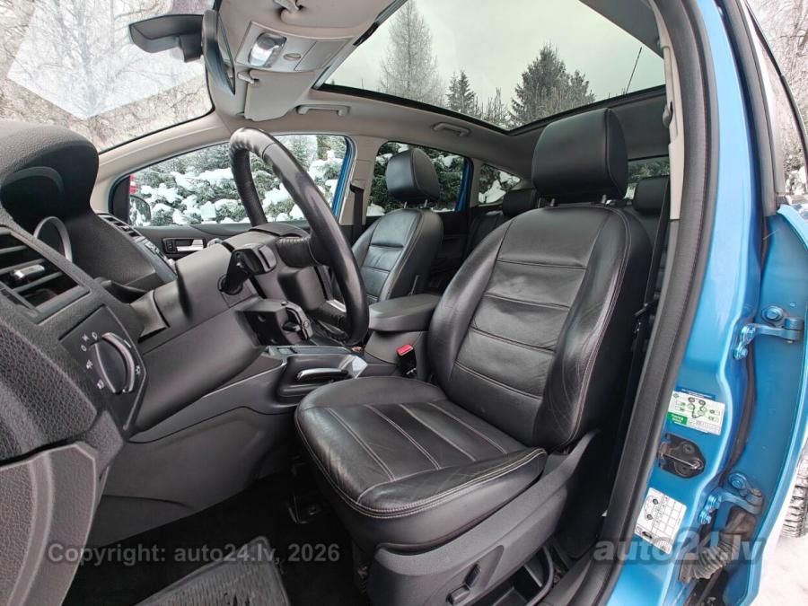 Pelēks Ford Kuga 2009 Paide, ar dzinēja tilpumu 2.00 L un nobraukumu 247 tūkst. km par 5990 €, foto 14 vietnē AUTOMOTO.COM.LV