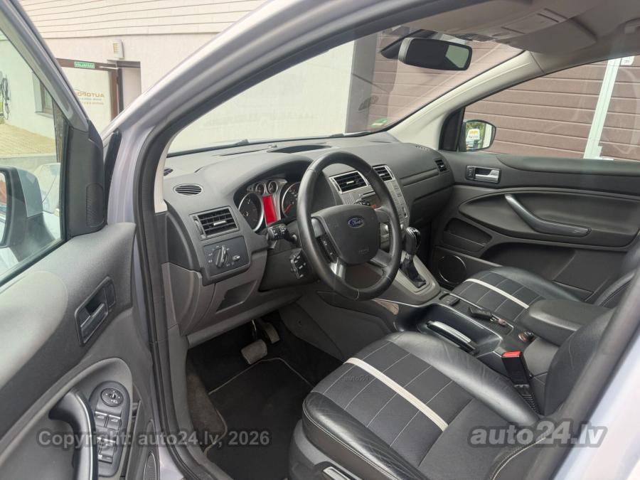Grey Ford Kuga 2011 in Voru, with an engine capacity of 2.00 L and mileage of 204 thousand km for 5700 €, photo 6 on AUTOMOTO.COM.LV