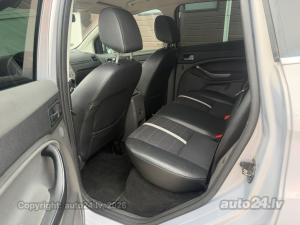 Grey Ford Kuga 2011 in Voru, with an engine capacity of 2.00 L and mileage of 204 thousand km for 5700 €, photo 8 on AUTOMOTO.COM.LV