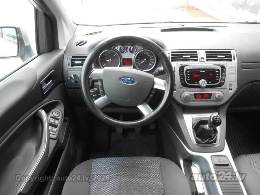 Grey Ford Kuga 2012 in Viljandi, with an engine capacity of 2.00 L and mileage of 180 thousand km for 7990 €, photo 6 on AUTOMOTO.COM.LV