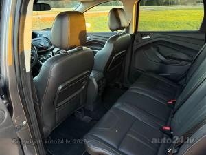 Grey Ford Kuga 2013 in Tallinn, with an engine capacity of 2.00 L and mileage of 192 thousand km for 6500 €, photo 4 on AUTOMOTO.COM.LV