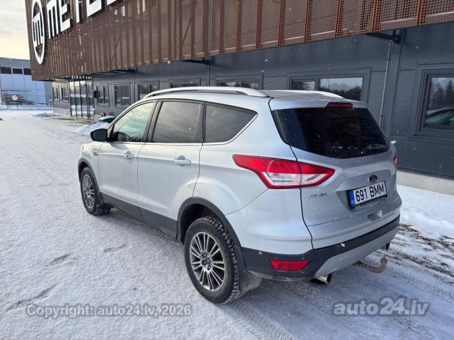 Pelēks Ford Kuga 2014 Tartu, ar dzinēja tilpumu 2.00 L un nobraukumu 230 tūkst. km par 6500 €, foto 3 vietnē AUTOMOTO.COM.LV