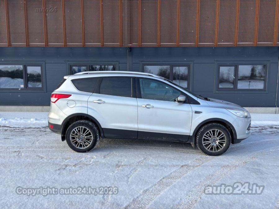 Pelēks Ford Kuga 2014 Tartu, ar dzinēja tilpumu 2.00 L un nobraukumu 230 tūkst. km par 6500 €, foto 5 vietnē AUTOMOTO.COM.LV