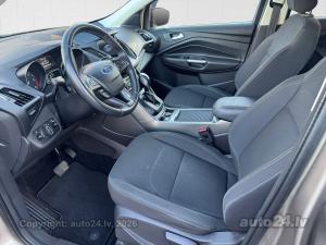 Grey Ford Kuga 2018 in Paide, with an engine capacity of 2.00 L and mileage of 122 thousand km for 10990 €, photo 12 on AUTOMOTO.COM.LV