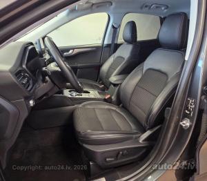 Pelēks Ford Kuga 2020 Tartu, ar dzinēja tilpumu 1.50 L un nobraukumu 175 tūkst. km par 15999 €, foto 6 vietnē AUTOMOTO.COM.LV