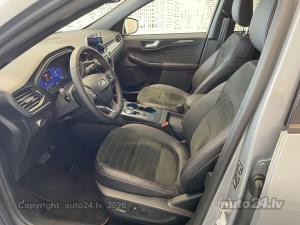 Серый Форд Куга 2023 в Таллин, объемом двигателя 2.50 л и пробегом 24 тыс. км за 25900 €, фото 10 на AUTOMOTO.COM.LV