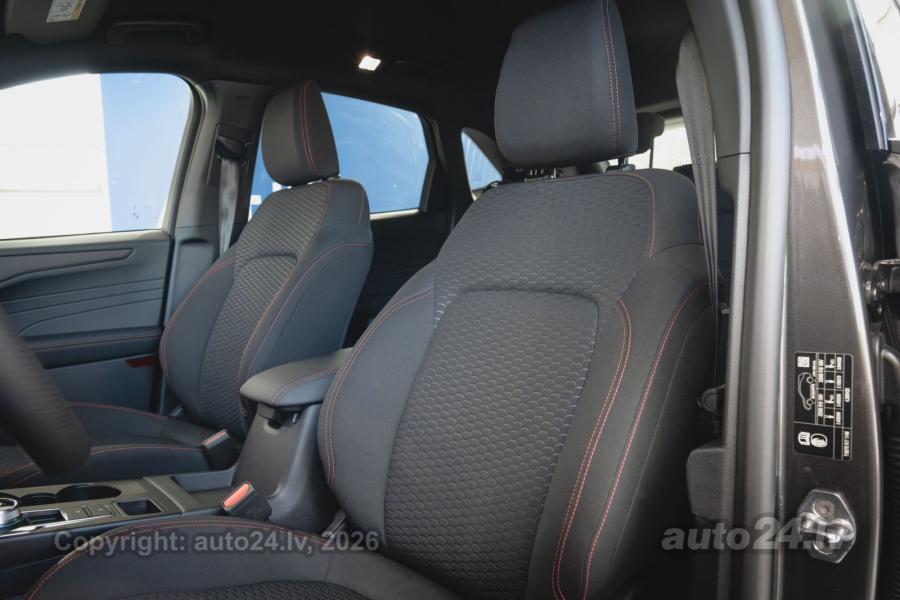 Grey Ford Kuga 2026 in Tartu, with an engine capacity of 2.50 L and mileage of 1 thousand km for 36784 €, photo 9 on AUTOMOTO.COM.LV