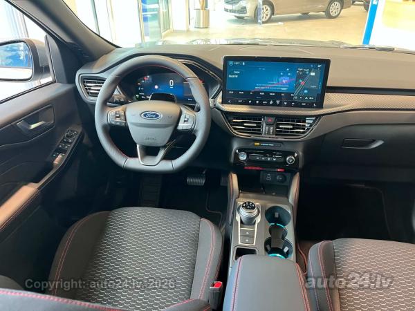 Grey Ford Kuga 2026 in Tallinn, with an engine capacity of 2.50 L and mileage of 0 thousand km for 35900 €, photo 7 on AUTOMOTO.COM.LV