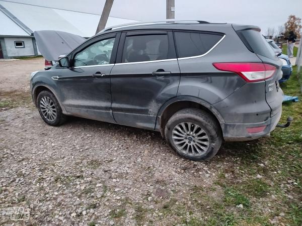 Ford Kuga 2015 in Siauliai, with an engine capacity of 2.00 L and mileage of 165 thousand km for 2000 €, photo 3 on AUTOMOTO.COM.LV
