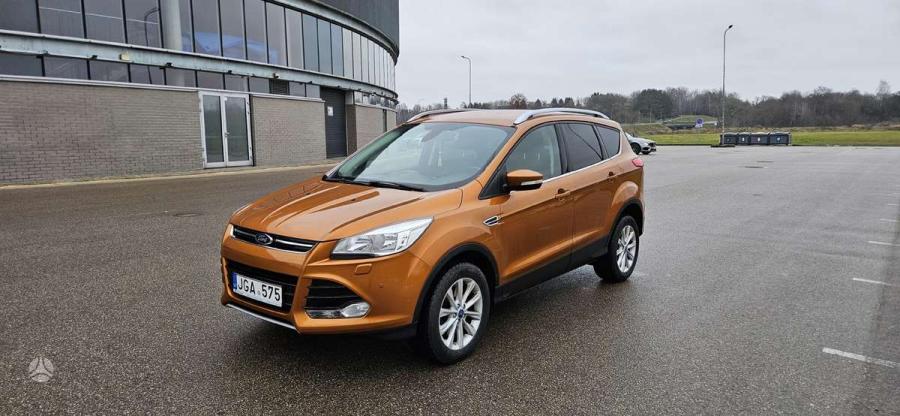 Oranžs Ford Kuga 2016 Kėdainiai, ar dzinēja tilpumu 2.00 L un nobraukumu 116 tūkst. km par 9900 €, foto 1 vietnē AUTOMOTO.COM.LV