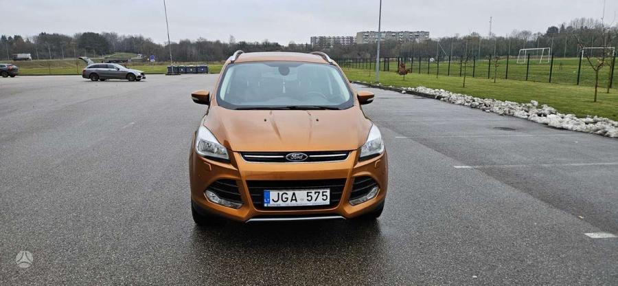 Oranžs Ford Kuga 2016 Kėdainiai, ar dzinēja tilpumu 2.00 L un nobraukumu 116 tūkst. km par 9900 €, foto 2 vietnē AUTOMOTO.COM.LV