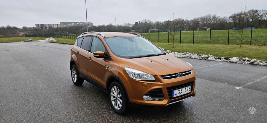Oranžs Ford Kuga 2016 Kėdainiai, ar dzinēja tilpumu 2.00 L un nobraukumu 116 tūkst. km par 9900 €, foto 3 vietnē AUTOMOTO.COM.LV