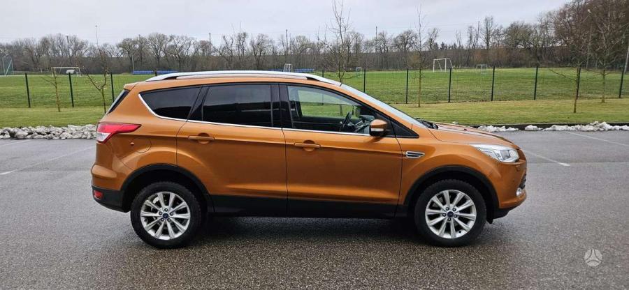 Oranžs Ford Kuga 2016 Kėdainiai, ar dzinēja tilpumu 2.00 L un nobraukumu 116 tūkst. km par 9900 €, foto 4 vietnē AUTOMOTO.COM.LV