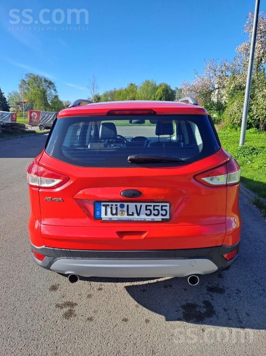 Sarkans Ford Kuga 2014 Rīga, ar dzinēja tilpumu 2.00 L un nobraukumu 217 tūkst. km par 10900 €, foto 4 vietnē AUTOMOTO.COM.LV