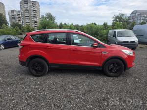 Red Ford Kuga 2014 in Riga, with an engine capacity of 2.00 L and mileage of 217 thousand km for 9990 €, photo 5 on AUTOMOTO.COM.LV