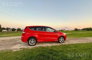 Red Ford Kuga 2015 in Jelgava, with an engine capacity of 2.00 L and mileage of 253 thousand km for 8400 €, photo 10 on AUTOMOTO.COM.LV