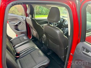 Red Ford Kuga 2015 in Jelgava, with an engine capacity of 2.00 L and mileage of 253 thousand km for 8400 €, photo 12 on AUTOMOTO.COM.LV