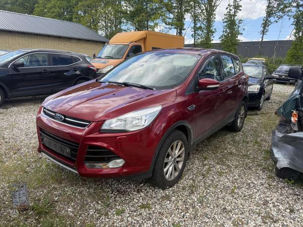 Sarkans Ford Kuga 2015 Panevēža, ar dzinēja tilpumu 1.50 L un nobraukumu 245 tūkst. km par 6150 €, foto 2 vietnē AUTOMOTO.COM.LV
