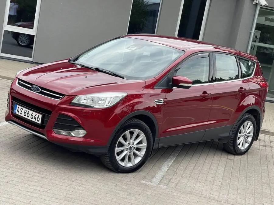 Red Ford Kuga 2015 in Jurmala, with an engine capacity of 1.50 L and mileage of 245 thousand km for 7250 €, photo 18 on AUTOMOTO.COM.LV