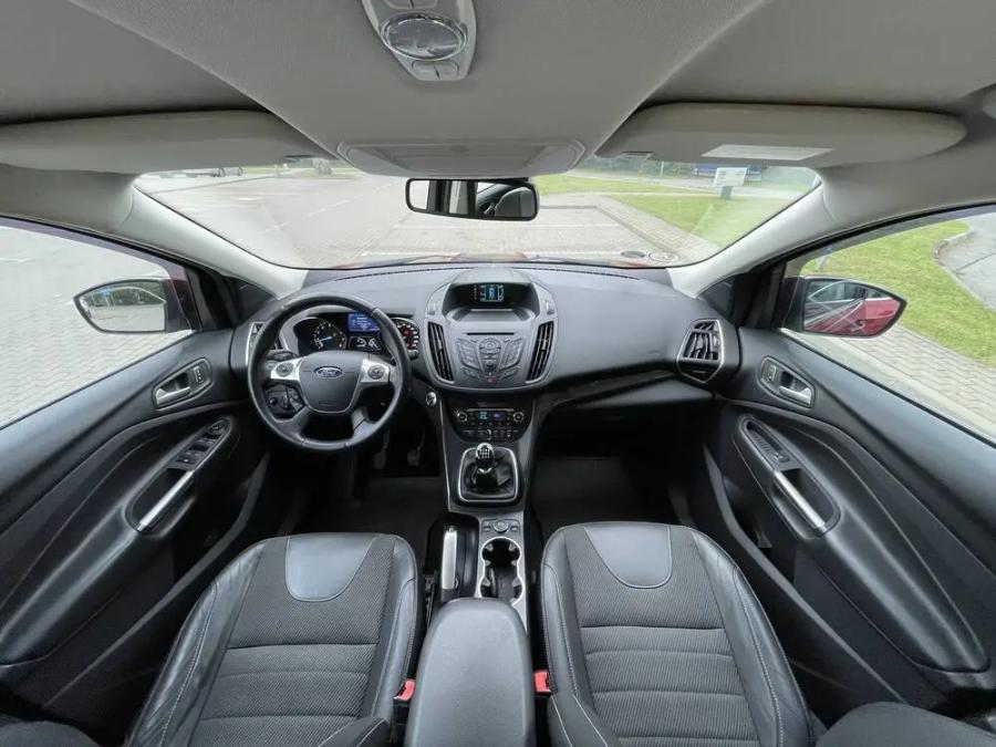 Red Ford Kuga 2015 in Jurmala, with an engine capacity of 1.50 L and mileage of 245 thousand km for 7250 €, photo 27 on AUTOMOTO.COM.LV