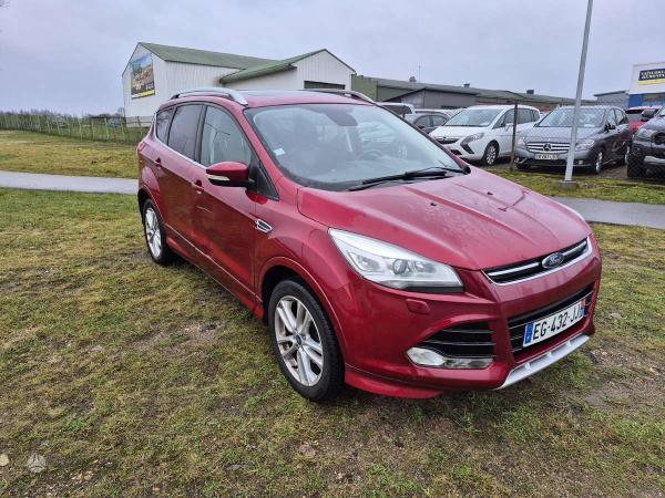 Sarkans Ford Kuga 2016 Tauragė, ar dzinēja tilpumu 1.50 L un nobraukumu 195 tūkst. km par 6900 €, foto 3 vietnē AUTOMOTO.COM.LV