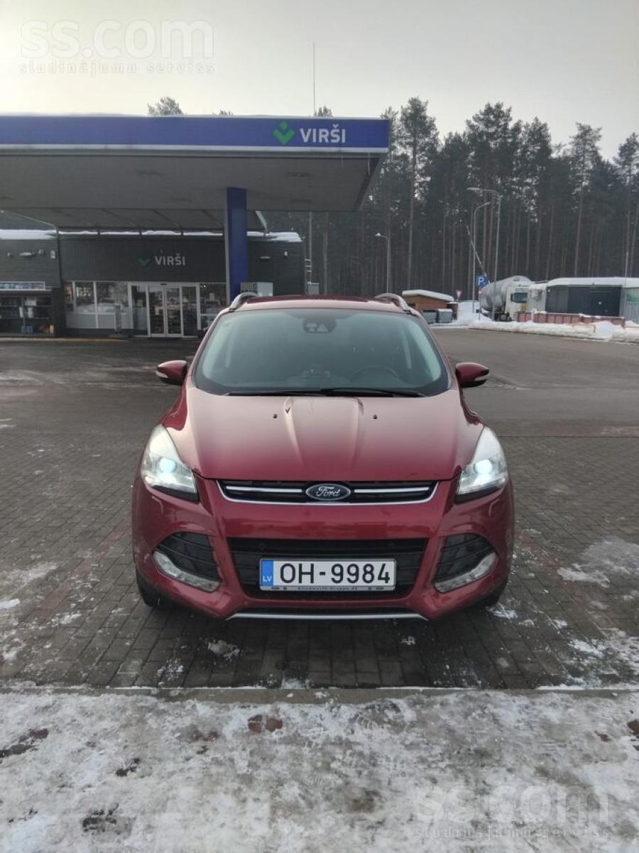 Sarkans Ford Kuga 2016 Krāslava, ar dzinēja tilpumu 2.00 L un nobraukumu 187 tūkst. km par 10000 €, foto 1 vietnē AUTOMOTO.COM.LV