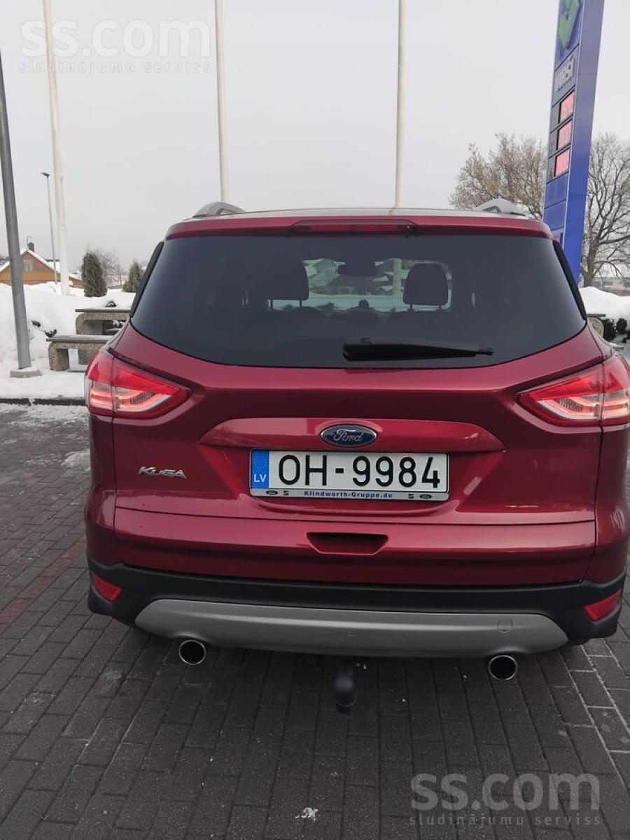 Sarkans Ford Kuga 2016 Krāslava, ar dzinēja tilpumu 2.00 L un nobraukumu 187 tūkst. km par 10000 €, foto 3 vietnē AUTOMOTO.COM.LV