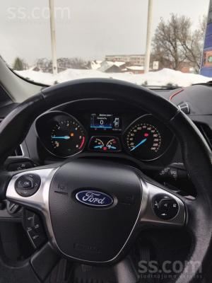Sarkans Ford Kuga 2016 Krāslava, ar dzinēja tilpumu 2.00 L un nobraukumu 187 tūkst. km par 10000 €, foto 4 vietnē AUTOMOTO.COM.LV