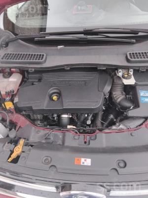 Sarkans Ford Kuga 2016 Krāslava, ar dzinēja tilpumu 2.00 L un nobraukumu 187 tūkst. km par 10000 €, foto 9 vietnē AUTOMOTO.COM.LV