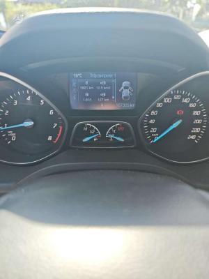 Red Ford Kuga 2016 in Taurage, with an engine capacity of 1.50 L and mileage of 167 thousand km for 6850 €, photo 13 on AUTOMOTO.COM.LV