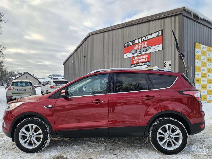 Red Ford Kuga 2017 in Siauliai, with an engine capacity of 1.50 L and mileage of 120 thousand km for 11950 €, photo 7 on AUTOMOTO.COM.LV