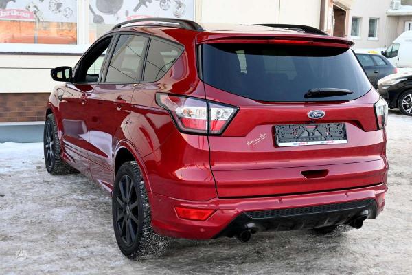 Sarkans Ford Kuga 2017 Kretinga, ar dzinēja tilpumu 2.00 L un nobraukumu 203 tūkst. km par 11999 €, foto 7 vietnē AUTOMOTO.COM.LV
