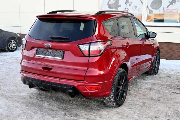 Sarkans Ford Kuga 2017 Kretinga, ar dzinēja tilpumu 2.00 L un nobraukumu 203 tūkst. km par 11999 €, foto 9 vietnē AUTOMOTO.COM.LV