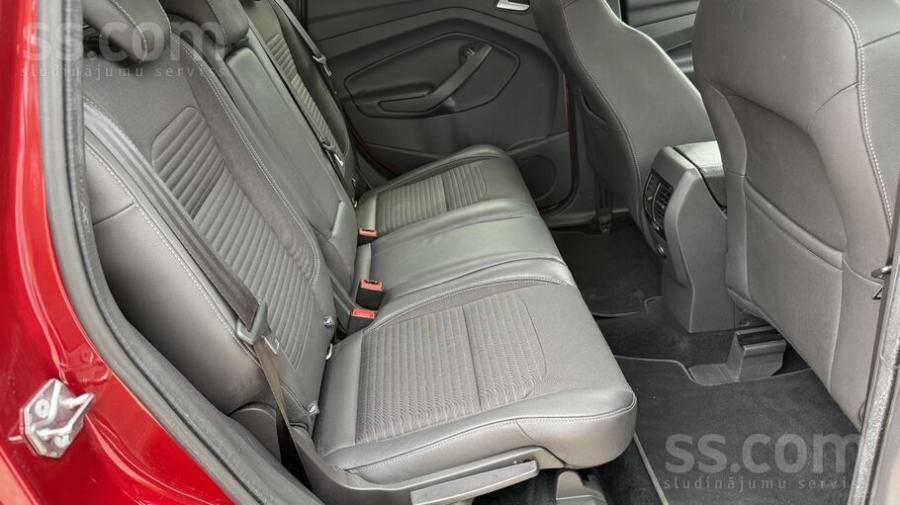 Sarkans Ford Kuga 2017 Valmiera, ar dzinēja tilpumu 1.50 L un nobraukumu 187 tūkst. km par 10800 €, foto 10 vietnē AUTOMOTO.COM.LV