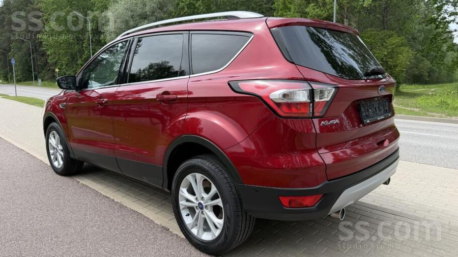 Sarkans Ford Kuga 2017 Valmiera, ar dzinēja tilpumu 1.50 L un nobraukumu 187 tūkst. km par 10800 €, foto 14 vietnē AUTOMOTO.COM.LV