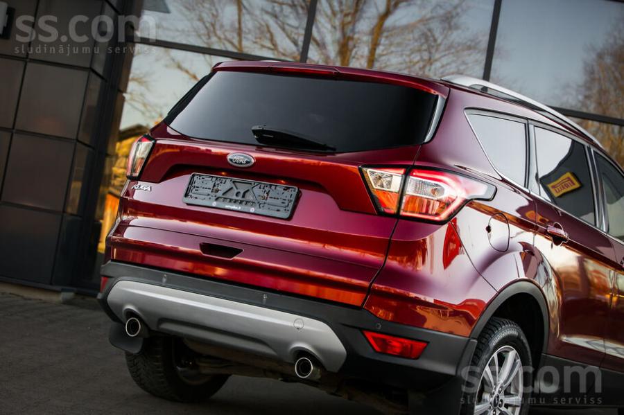 Sarkans Ford Kuga 2017 Jelgava, ar dzinēja tilpumu 2.00 L un nobraukumu 252 tūkst. km par 12999 €, foto 7 vietnē AUTOMOTO.COM.LV