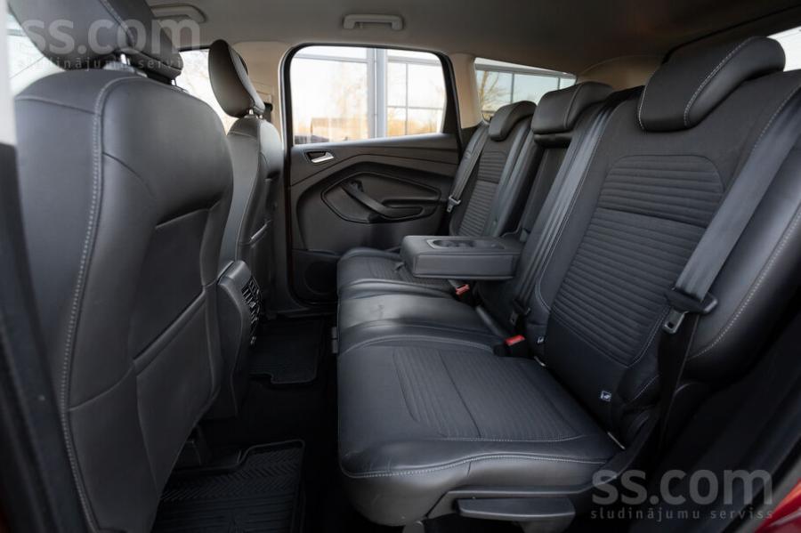 Sarkans Ford Kuga 2017 Jelgava, ar dzinēja tilpumu 2.00 L un nobraukumu 252 tūkst. km par 12999 €, foto 15 vietnē AUTOMOTO.COM.LV