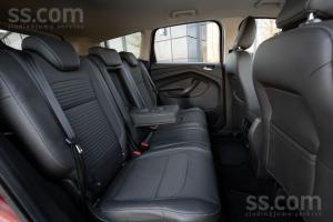 Sarkans Ford Kuga 2017 Jelgava, ar dzinēja tilpumu 2.00 L un nobraukumu 252 tūkst. km par 12999 €, foto 17 vietnē AUTOMOTO.COM.LV