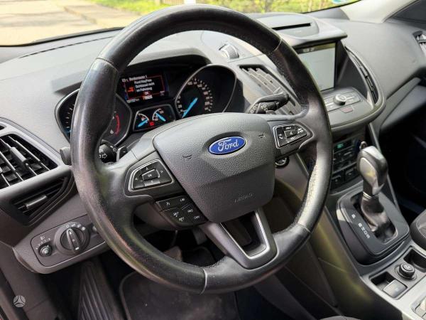 Sarkans Ford Kuga 2017 Utena, ar dzinēja tilpumu 2.00 L un nobraukumu 238 tūkst. km par 9150 €, foto 9 vietnē AUTOMOTO.COM.LV