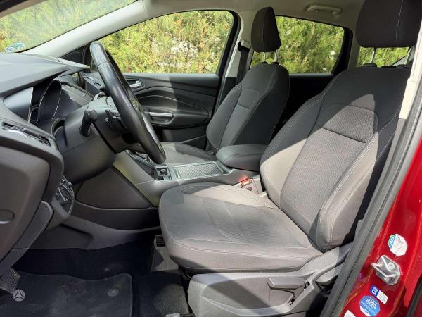 Sarkans Ford Kuga 2017 Utena, ar dzinēja tilpumu 2.00 L un nobraukumu 238 tūkst. km par 9150 €, foto 10 vietnē AUTOMOTO.COM.LV