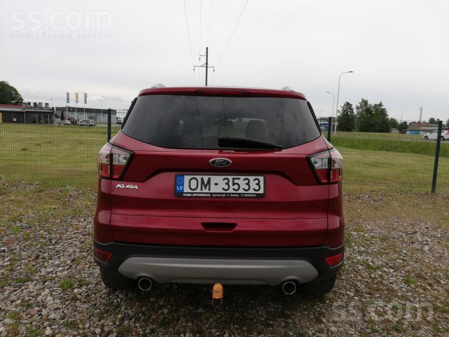 Sarkans Ford Kuga 2017 Saldus, ar dzinēja tilpumu 2.00 L un nobraukumu 263 tūkst. km par 10700 €, foto 7 vietnē AUTOMOTO.COM.LV
