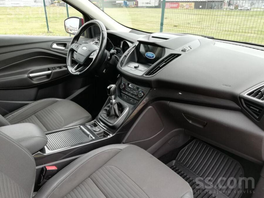 Sarkans Ford Kuga 2017 Saldus, ar dzinēja tilpumu 2.00 L un nobraukumu 263 tūkst. km par 10700 €, foto 10 vietnē AUTOMOTO.COM.LV
