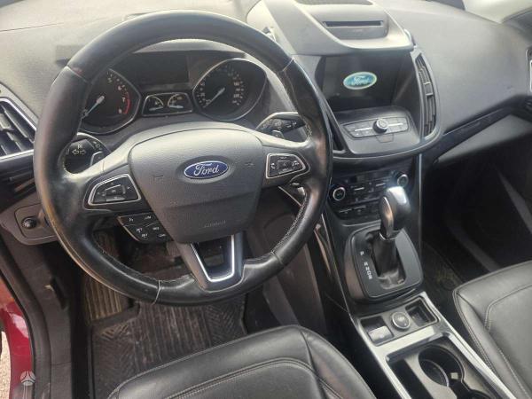 Sarkans Ford Kuga 2017 Marijampole, ar dzinēja tilpumu 1.50 L un nobraukumu 155 tūkst. km par 6200 €, foto 8 vietnē AUTOMOTO.COM.LV
