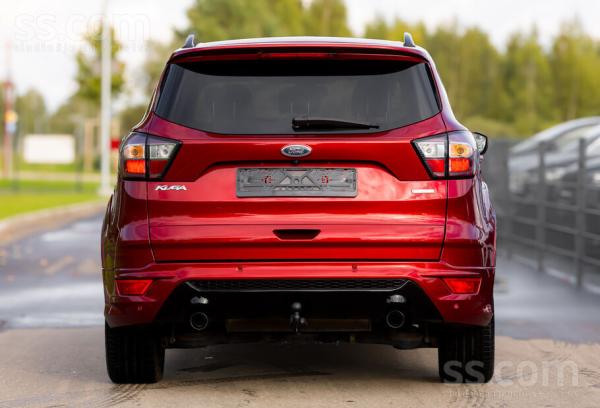Ford Kuga 2017 Jelgava vietnÄ Sarkans Ford Kuga 2017 Jelgava, ar dzinÄja tilpumu 1.50 L un nobraukumu 0 tÅ«kst. km par 13500 ā¬, foto 5 vietnÄ AUTOMOTO.COM.LV