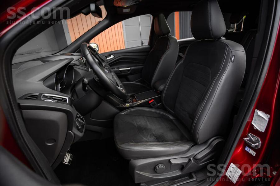 Sarkans Ford Kuga 2017 Jelgava, ar dzinēja tilpumu 1.50 L un nobraukumu 0 tūkst. km par 13500 €, foto 16 vietnē AUTOMOTO.COM.LV