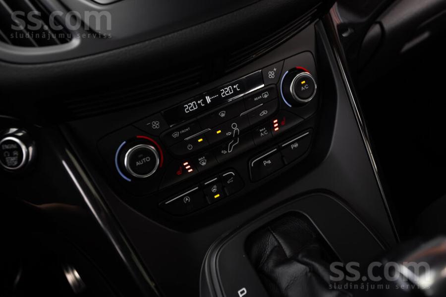 Sarkans Ford Kuga 2017 Jelgava, ar dzinēja tilpumu 1.50 L un nobraukumu 0 tūkst. km par 13500 €, foto 20 vietnē AUTOMOTO.COM.LV