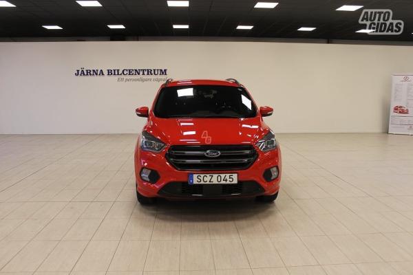 Red Ford Kuga 2018 in Kaunas, with an engine capacity of 0.00 L and mileage of 63 thousand km for 24364 €, photo 3 on AUTOMOTO.COM.LV